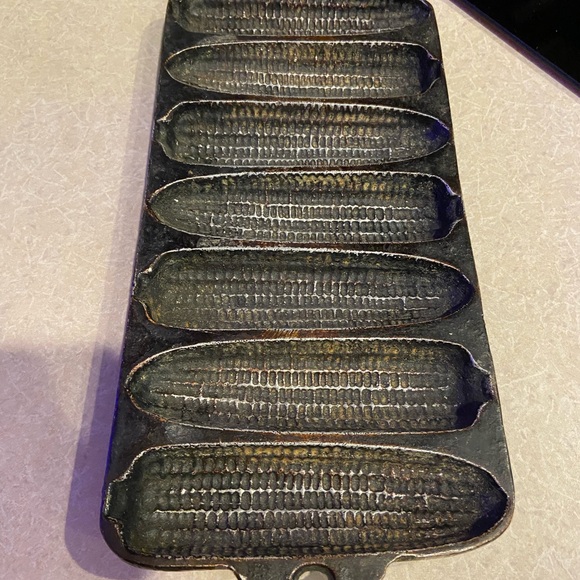 Accents | Vintage Cast Iron Cornbread Pan | Poshmark